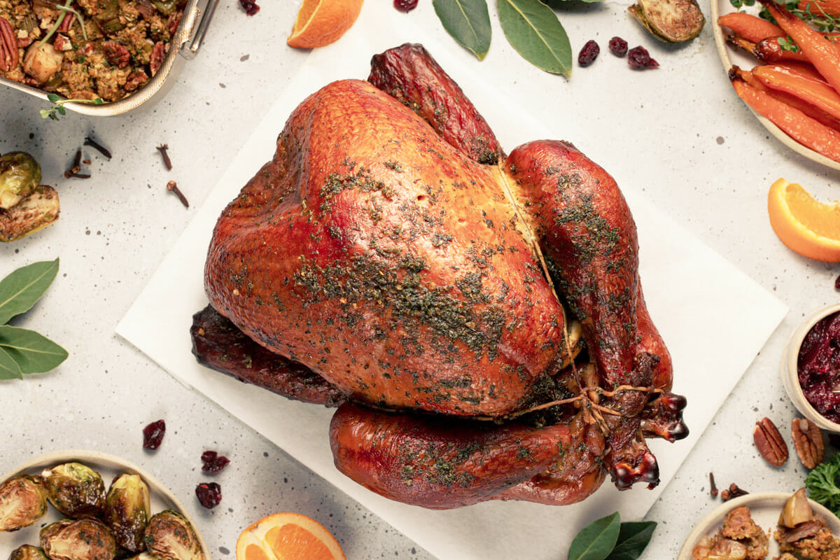 [10 Steps] Smoking A Turkey in A Gas Smoker - Simply Meat Smoking
