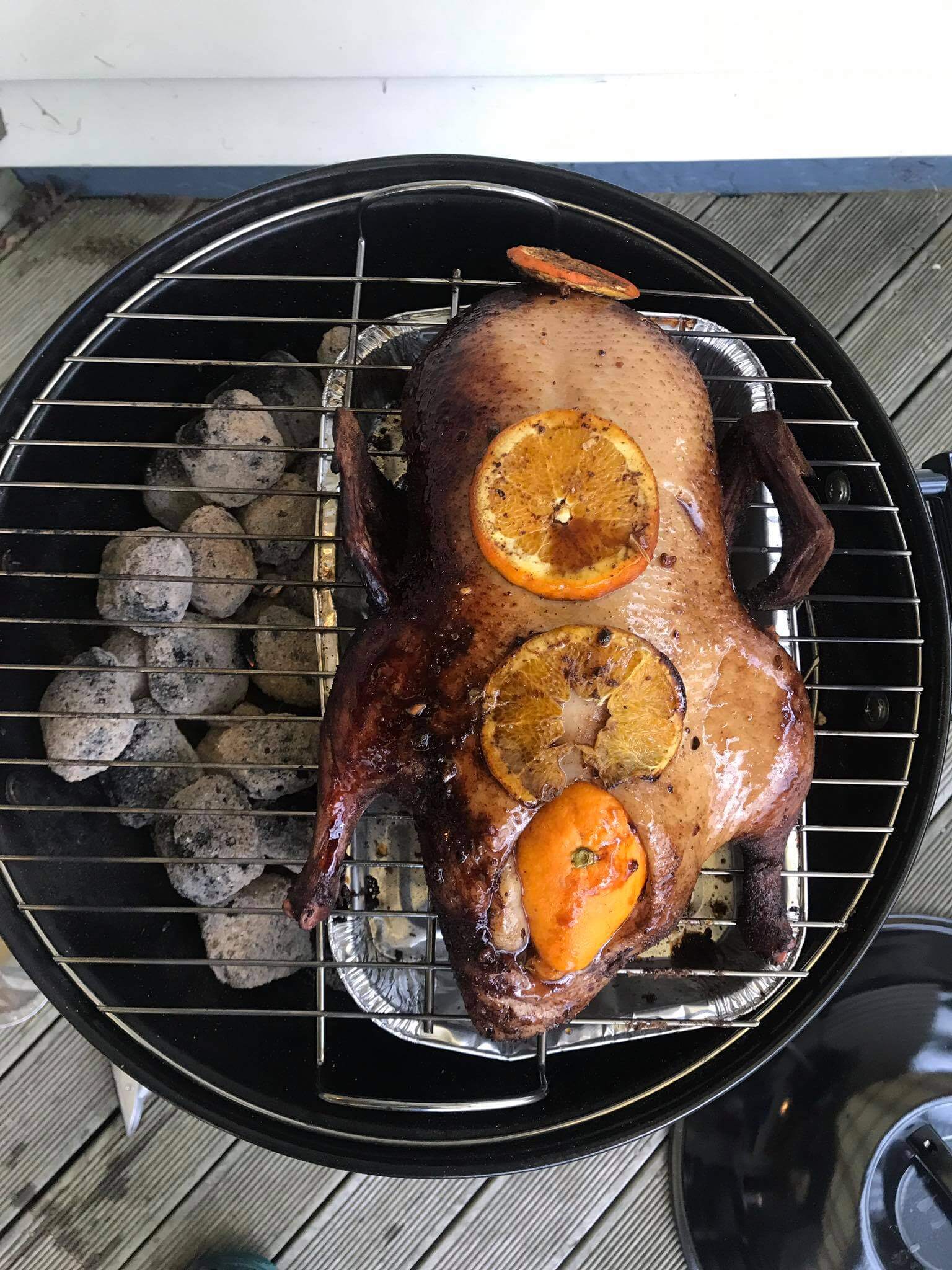 Minion Method: (Set Up Your Charcoal to Cook Low and Slow) - Simply ...