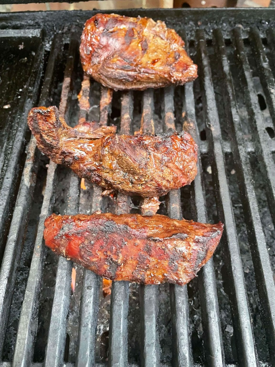 Liquid Smoke Steak Marinade (6 Simple Steps For Smoky Steak) - Simply ...