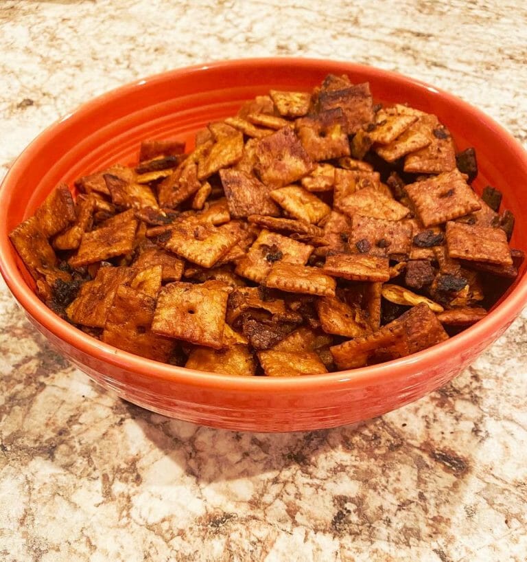 Smoked Cheez-Its (3 Easy Steps to Level Up Your Snack Game) - Simply ...