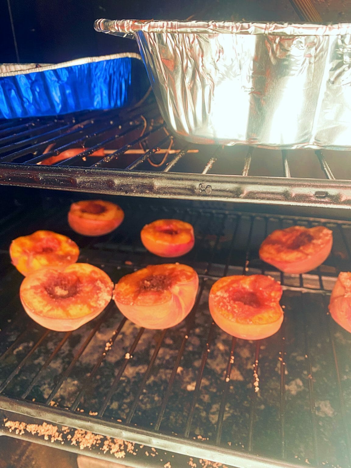 Smoked Peaches (With Cinnamon and Brown Sugar Drizzle) - Simply Meat ...