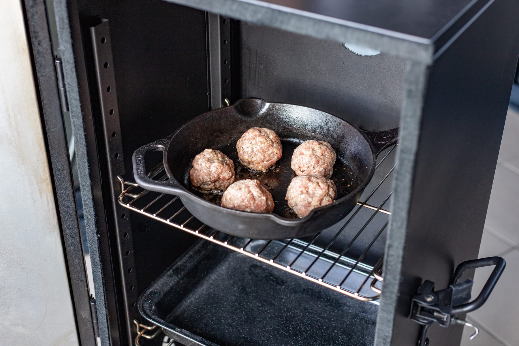 Smashed Meatball Sliders - Simply Meat Smoking