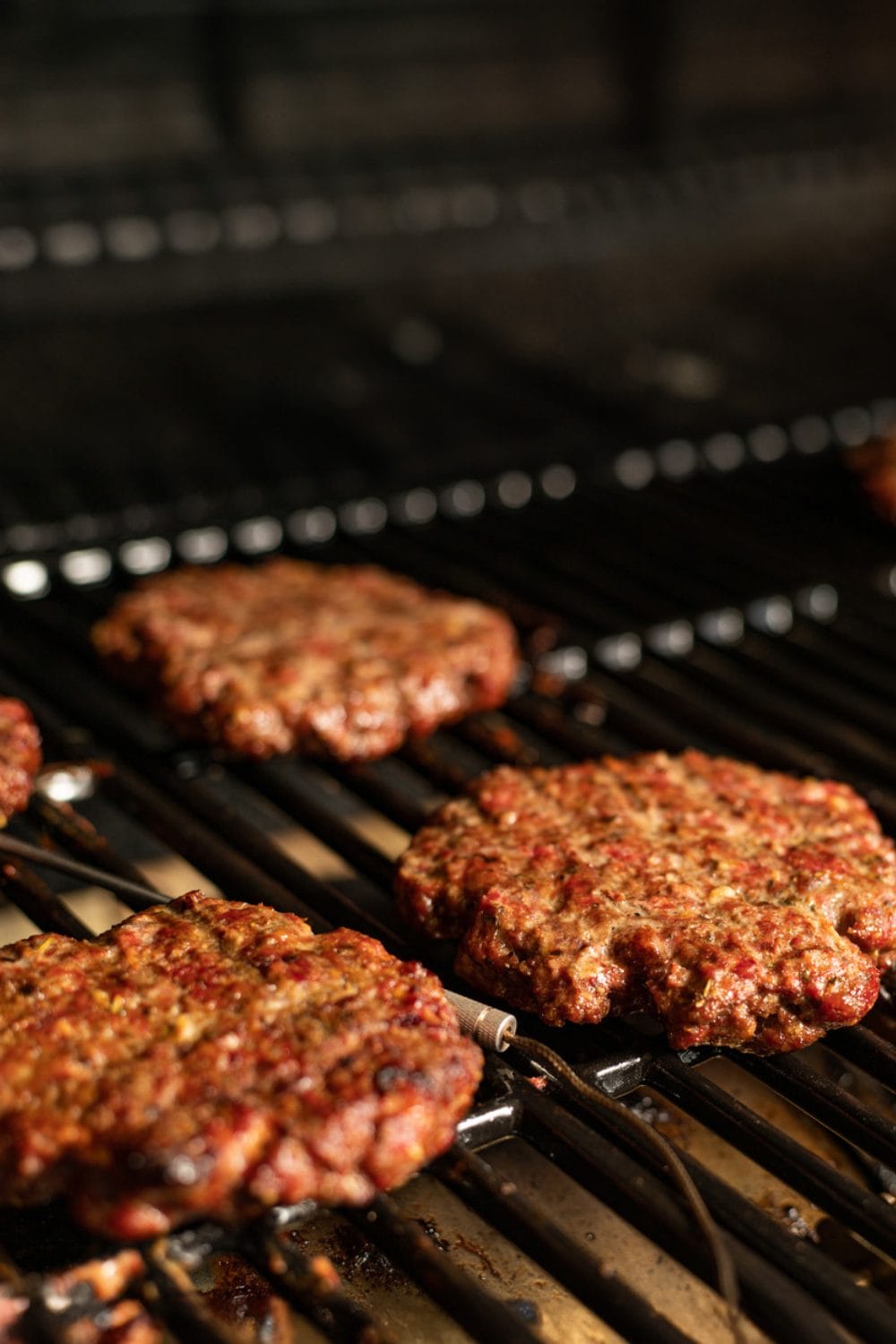 Classic Beef Burgers - Extra Juicy - Simply Meat Smoking