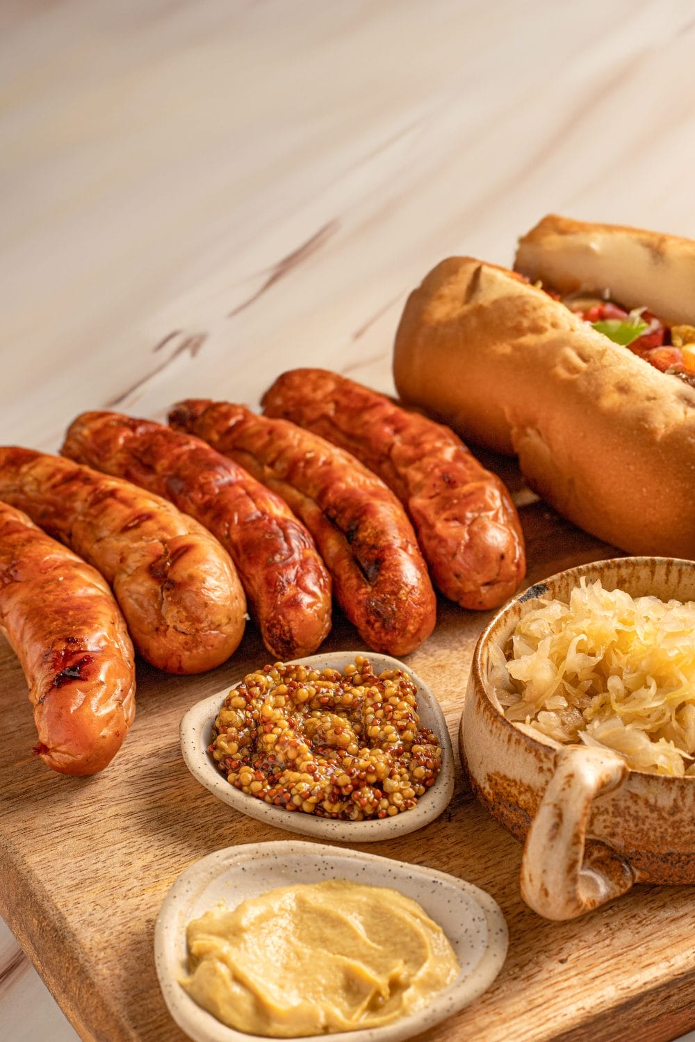 Smoked Brats - How to Smoke Bratwurst Like a Pitmaster - Simply Meat ...